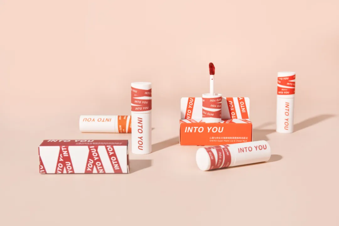 新锐洞察㉕|INTO YOU创始人文冲：在唇部彩妆市场闯出成绩__财经头条