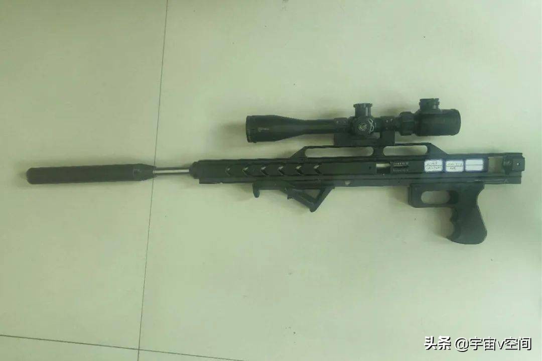 轻松射穿钢板，射断腿骨，高压气枪为何会有如此大的威力？|气枪|高压|水枪_新浪新闻