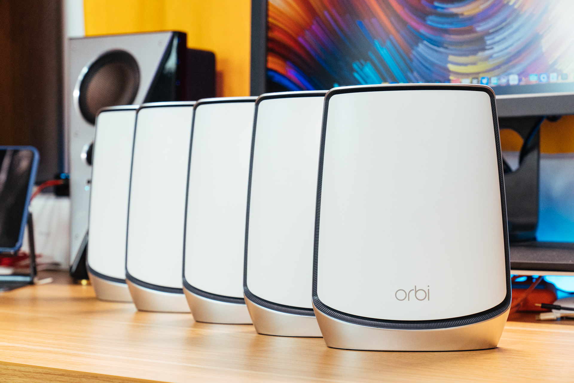 高端Mesh路由器的“天花板”，五只路由组网：网件Orbi RBK855__财经头条