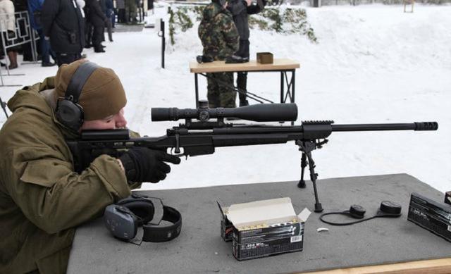 QBU203高精度狙击步枪亮相 26万即将功成身退|武器_新浪新闻