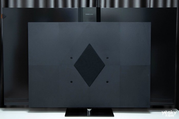 视频：创维OLED电视S82氛围灯效、OLED屏保、音视频体验__财经头条