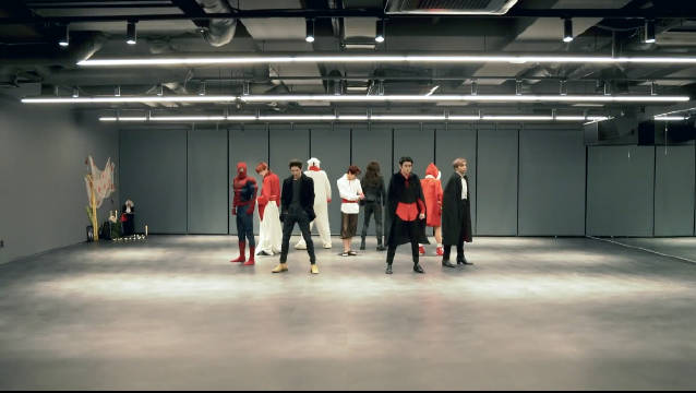 NCT 127 Halloween Costume Ver. 救救啊！我的快乐！_新浪新闻