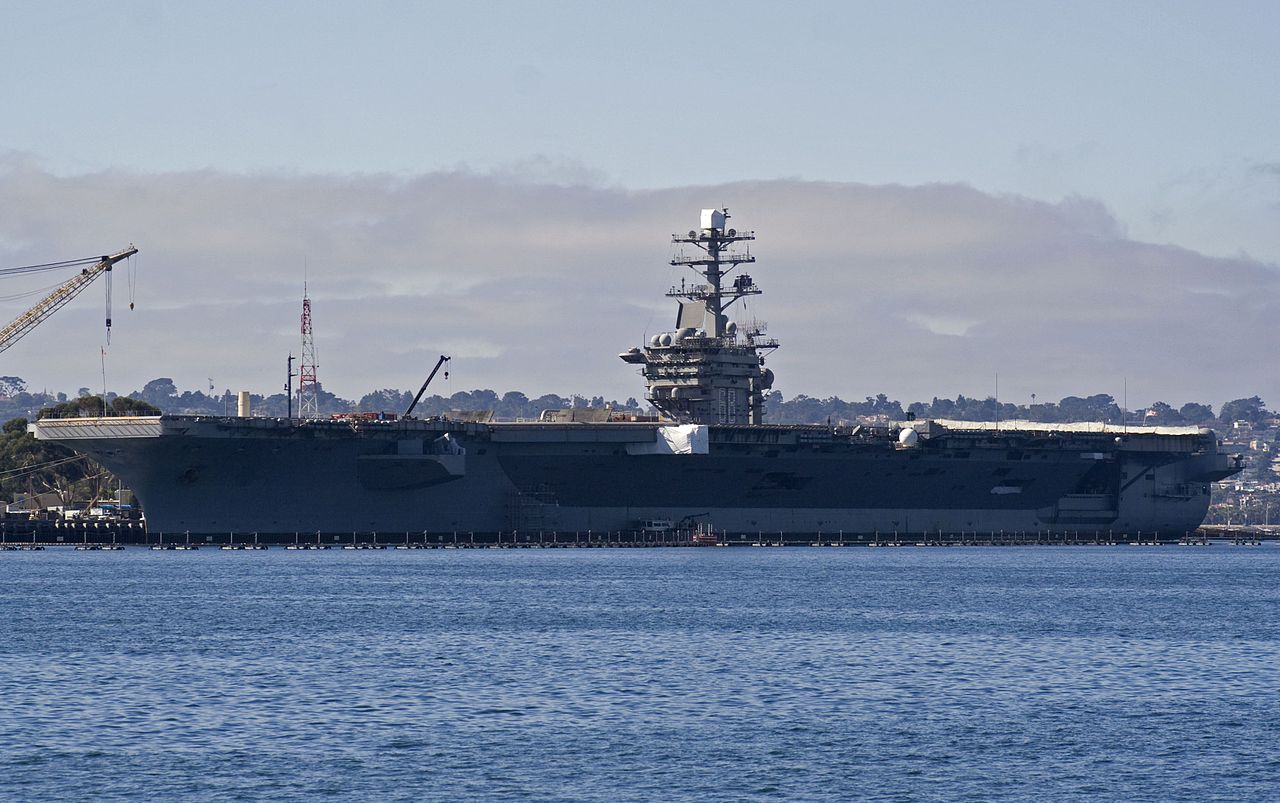 西屋A4W核反应堆：26万输出马力 核动力航空母舰的能量之源__财经头条