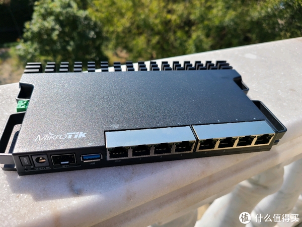 张大妈首发！Mikrotik RB5009开箱|软路由|运费|大妈_新浪新闻