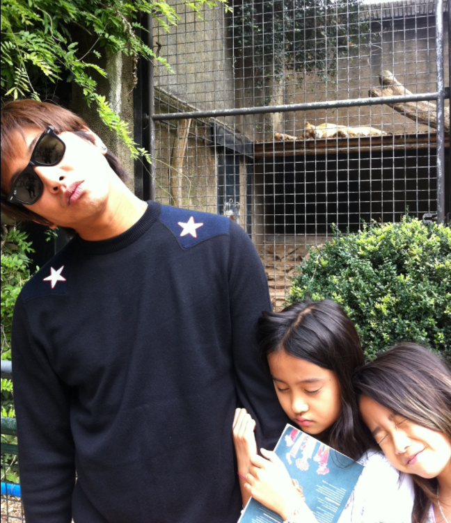 木村光希晒珍贵全家福为49岁父亲庆生，木村拓哉幸福笑出鱼尾纹