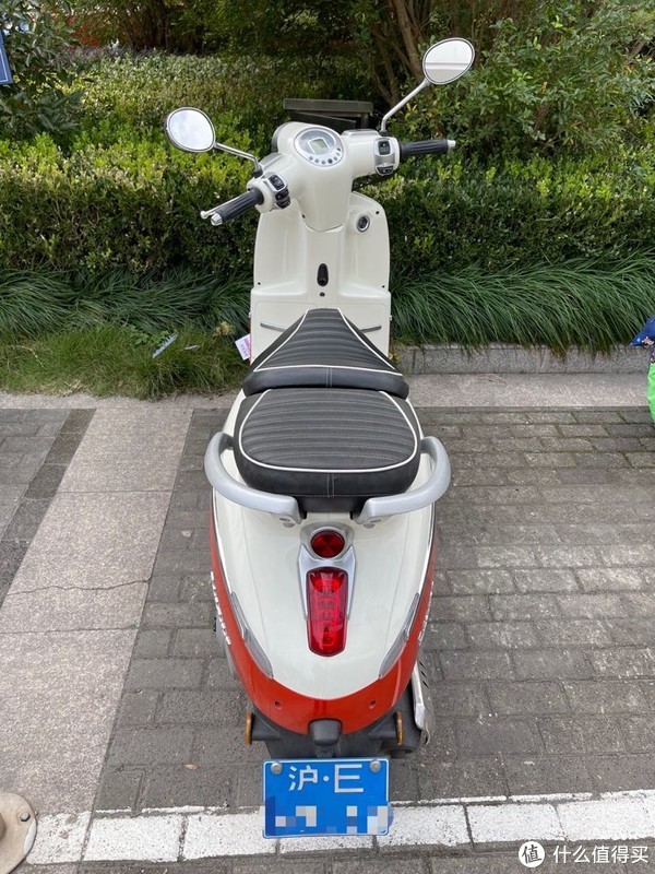 九号N70C电轻摩上海上牌记