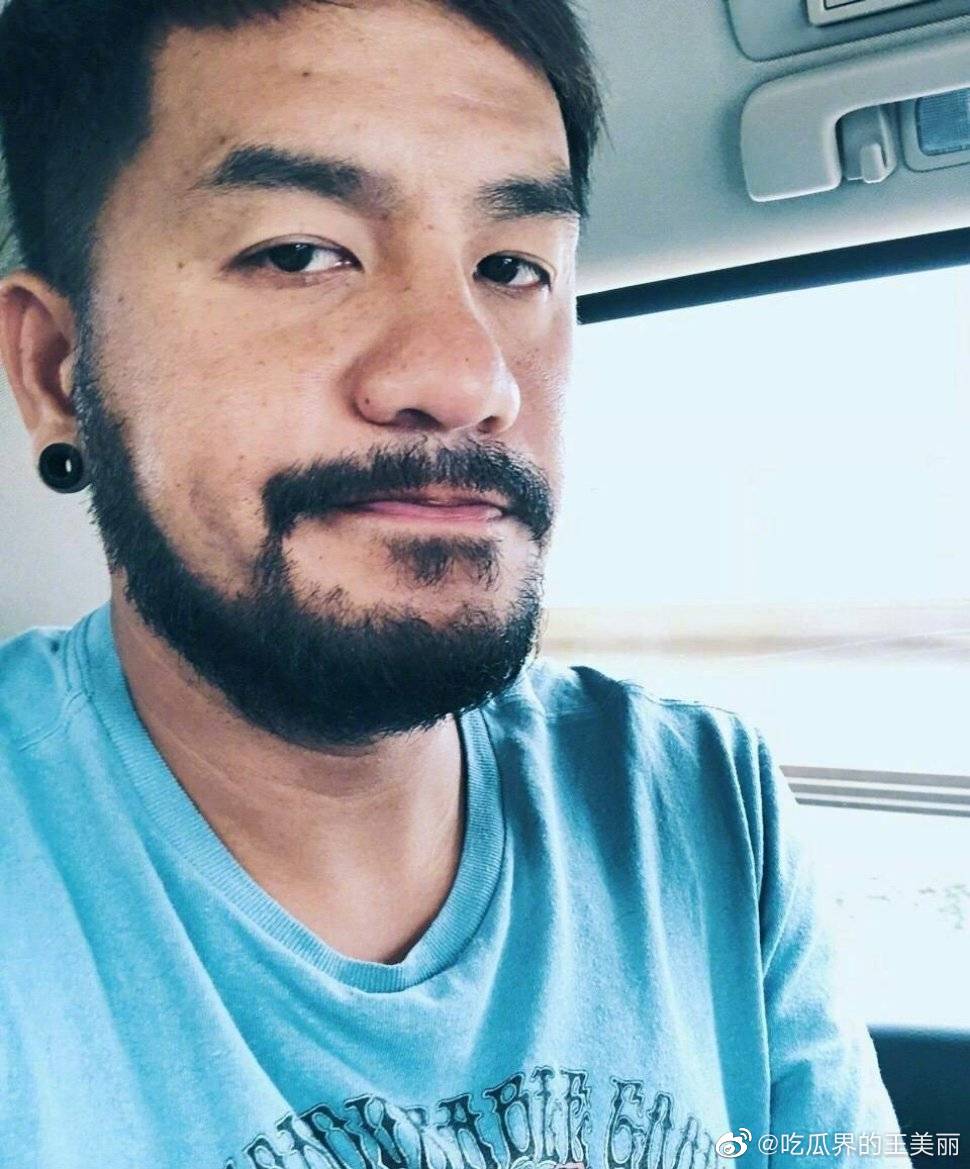 张震岳最新动态中有网友评论他好像“黄金矿工真人”……|张震岳_新浪新闻