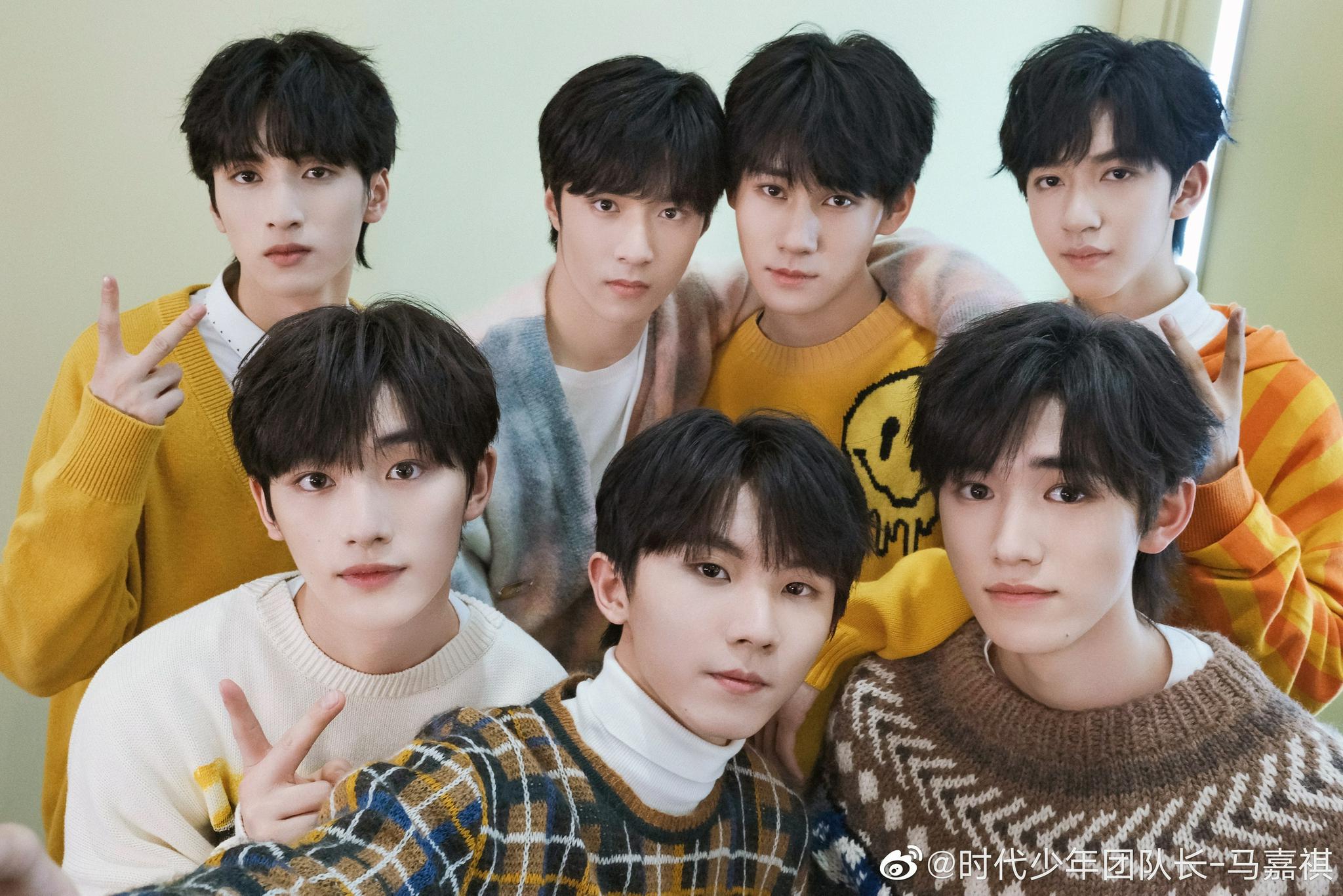 时代少年团七人晒出道两周年自拍合照……|时代少年团|马嘉祺|刘耀文_新浪新闻