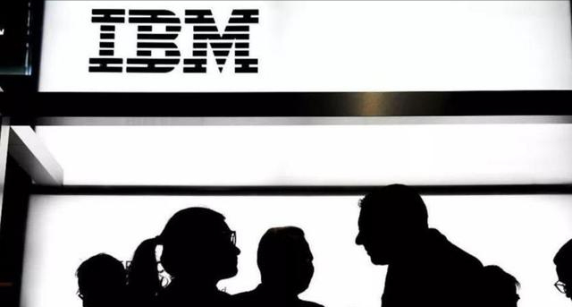 比DNA更精细，全球首颗2nm芯片亮相，性能比7nm提升45%__财经头条