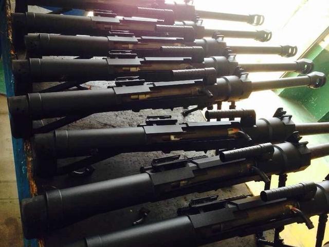 打破作战常规！可狙击的国产QLU-11式榴弹发射器，打不中就直接炸