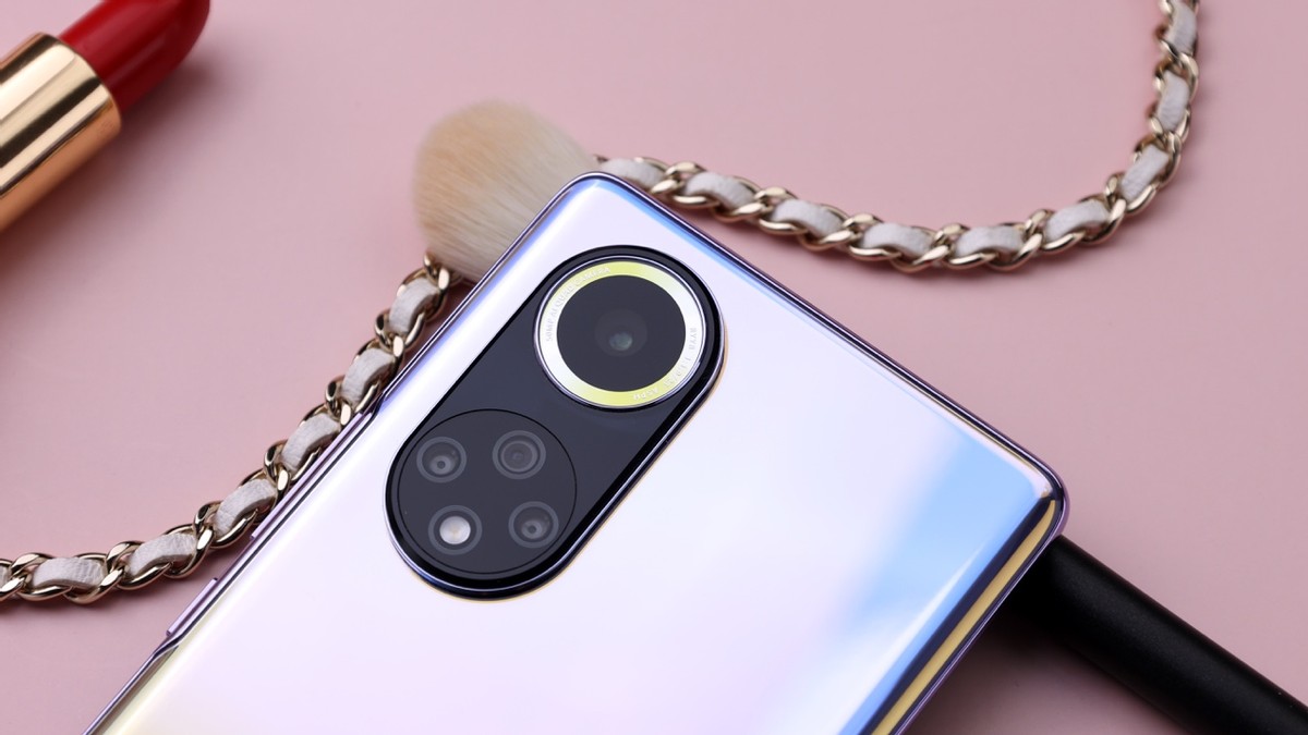 朋友总问有哪款高颜值手机推荐，这次我拿出了Hi nova9 Pro__财经头条