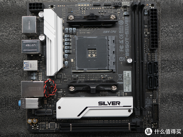 AMD Ryzen5 5600G装机超频实战，看这核显能顶多少钱的显卡？__财经头条