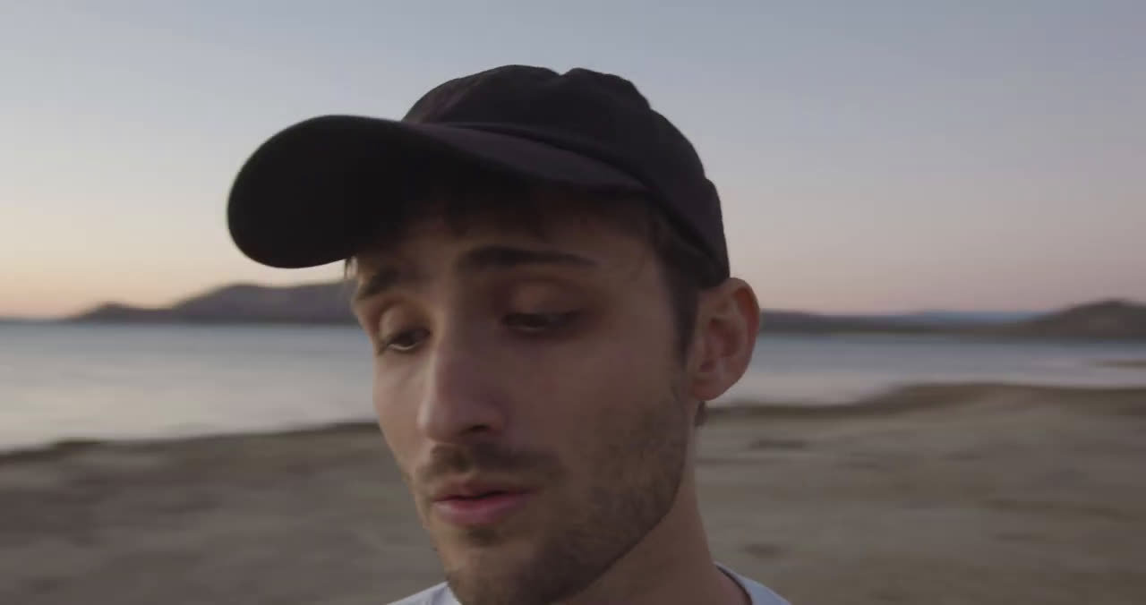 德国创作男歌手Chris James新单Used To……_新浪新闻