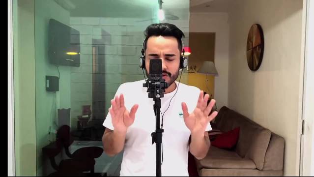 巴西歌手Gabriel Henrique 超强演唱惠特尼休斯顿经典《I Have Nothing》_新浪新闻