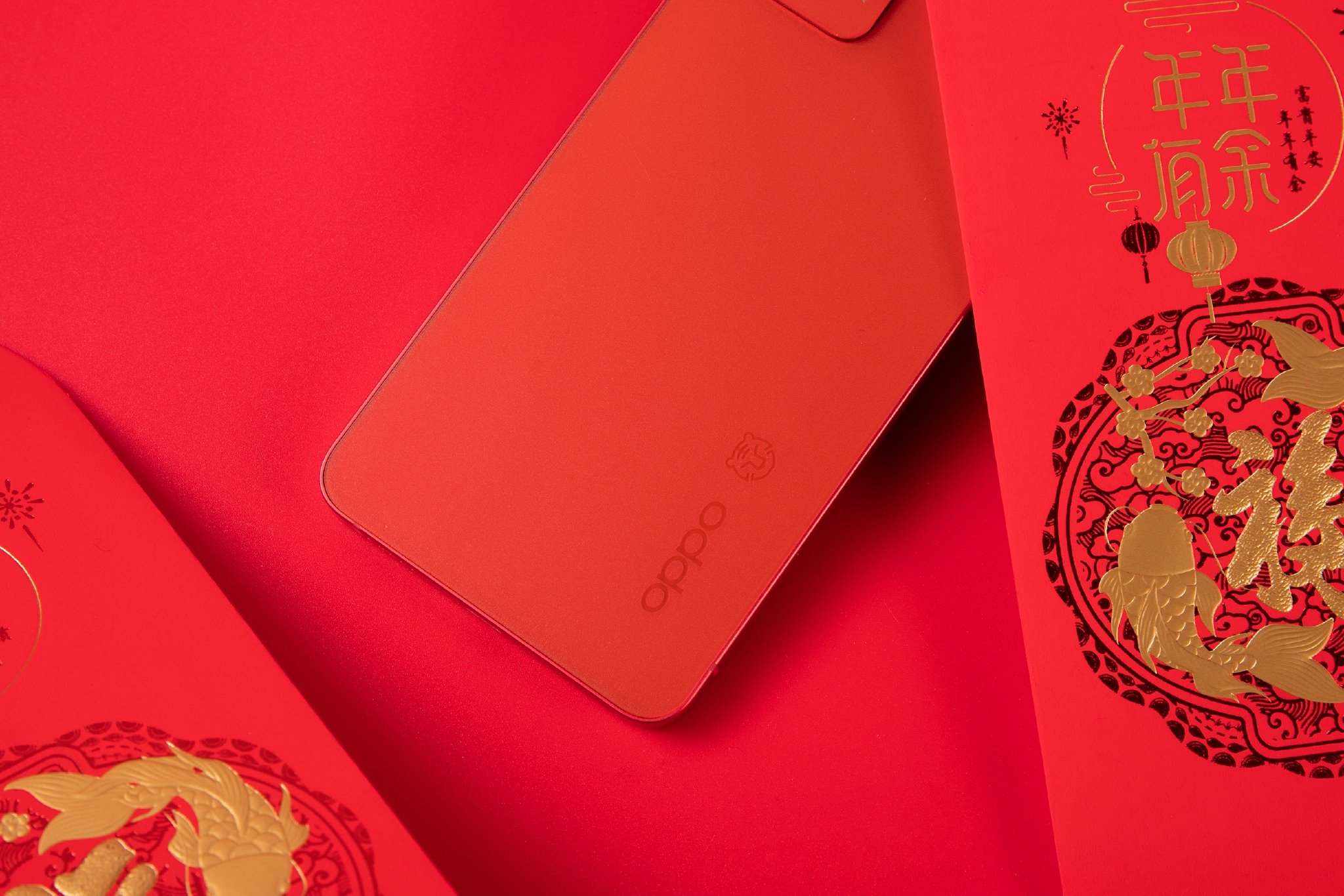 Reno7新年版颜值手感全面升级__财经头条