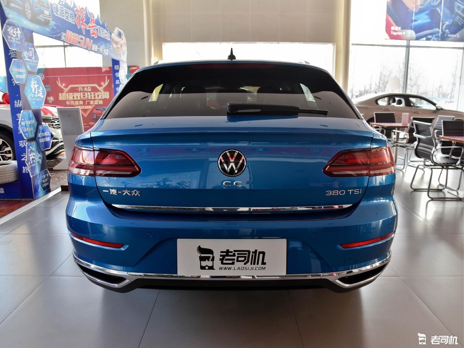 除了高颜值还有啥？小哥带你一起看一汽-大众CC-新浪汽车