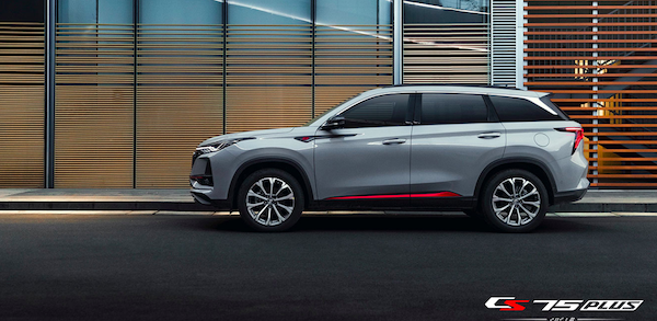 长安CS75P这台新晋黑马究竟值不值得买？-手机新浪汽车