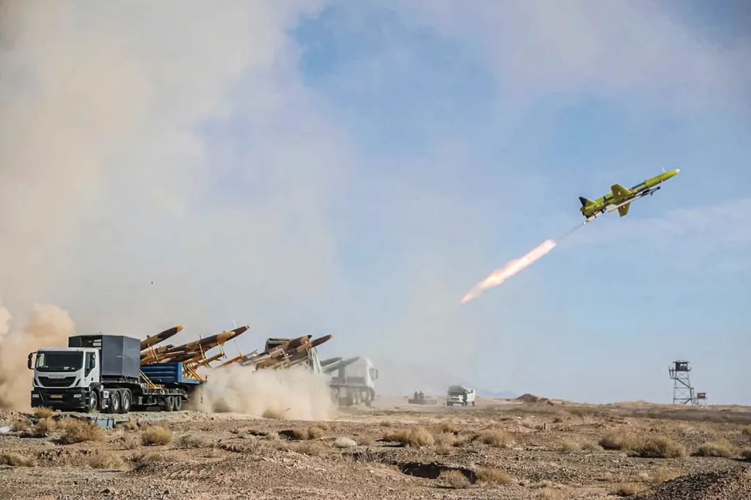 无人机：战场终结者|战争|无人机|以色列_新浪新闻