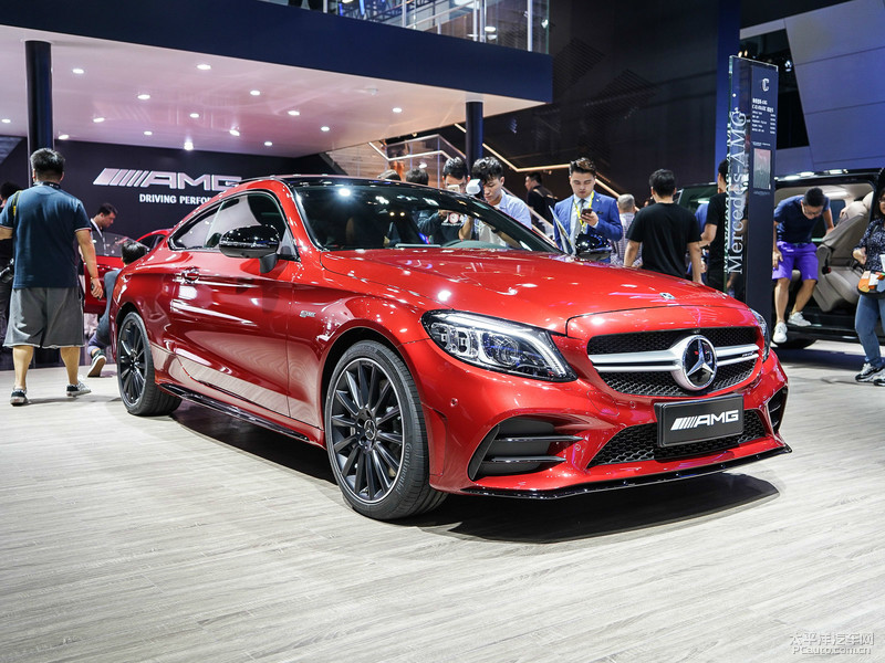 新款AMG C63轿跑正式上市 售93.58万起-新浪汽车