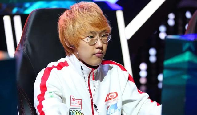 Uzi永远的神？Imp：打BO5他从来没赢过我|UZI粉丝|Imp|UZI_新浪新闻