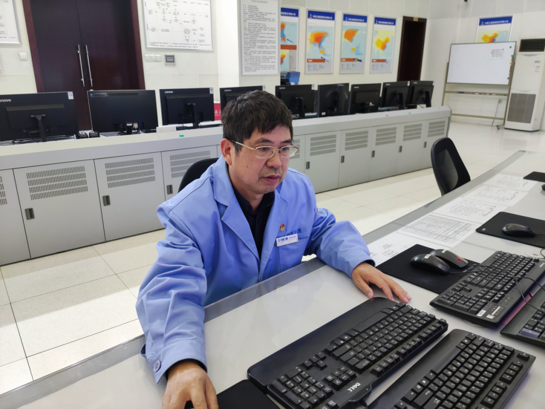 传红色精神 展时代风采丨蒋龙城：胸怀星辰梦 俯首孺子牛|东方红三号_新浪科技_新浪网