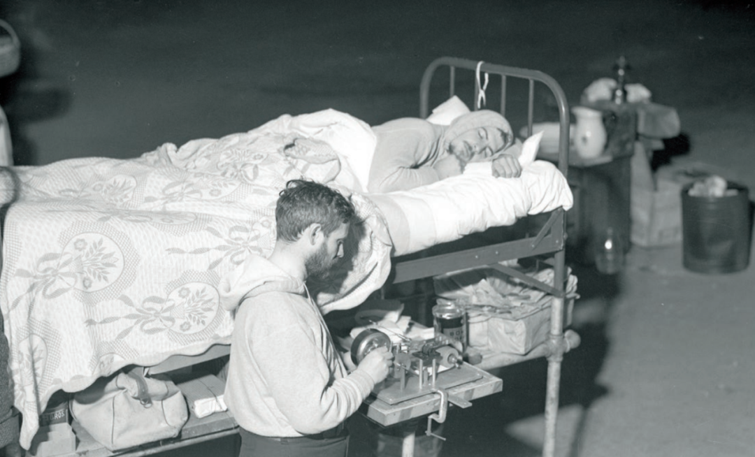 苏联睡眠剥夺实验，竟然把人变成怪物？！为了研究睡眠，这些科学家不要命了......|苏联_新浪新闻