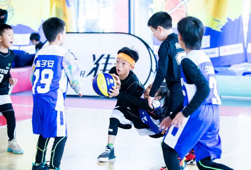 NYBO秋季赛北京双赛区收官|NYBO|北京市|篮球_新浪新闻