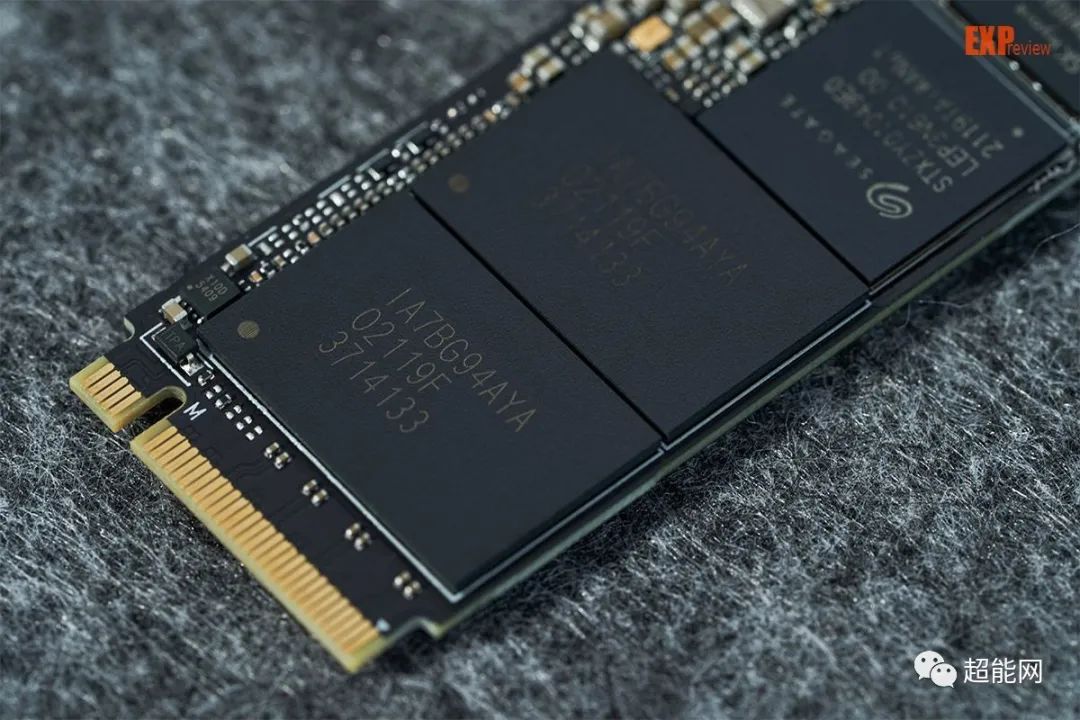 希捷酷玩530 2TB SSD评测：7300MB/s，极速体验|希捷|SSD|三星_新浪新闻