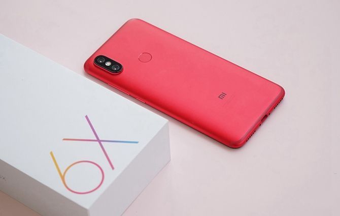 小米更胜一筹！骁龙660+6GB+双摄__财经头条