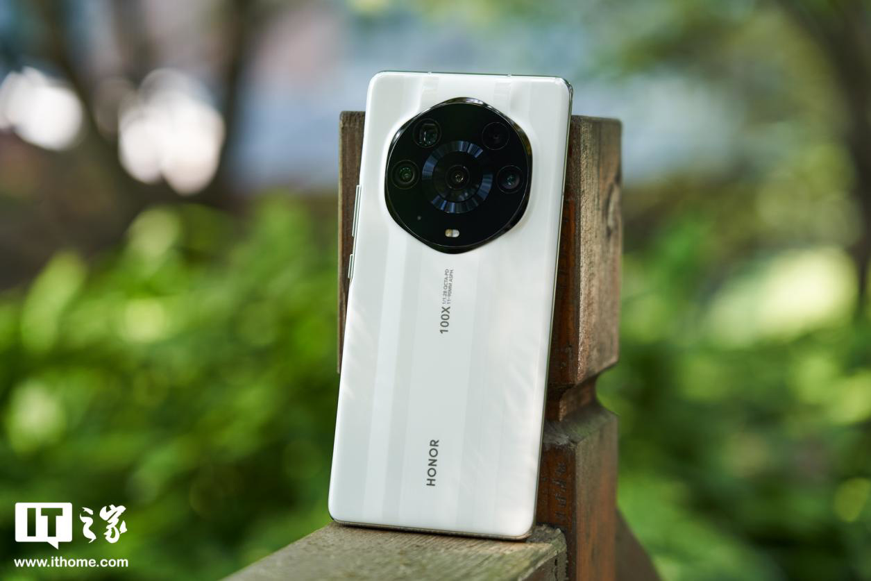 荣耀 Magic 系列新品预热：搭载骁龙 8 Gen 1 处理器__财经头条