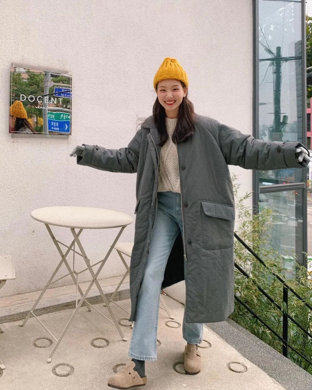 冬日拍照上镜指南!这样拍，显高又显瘦！|大衣_新浪新闻