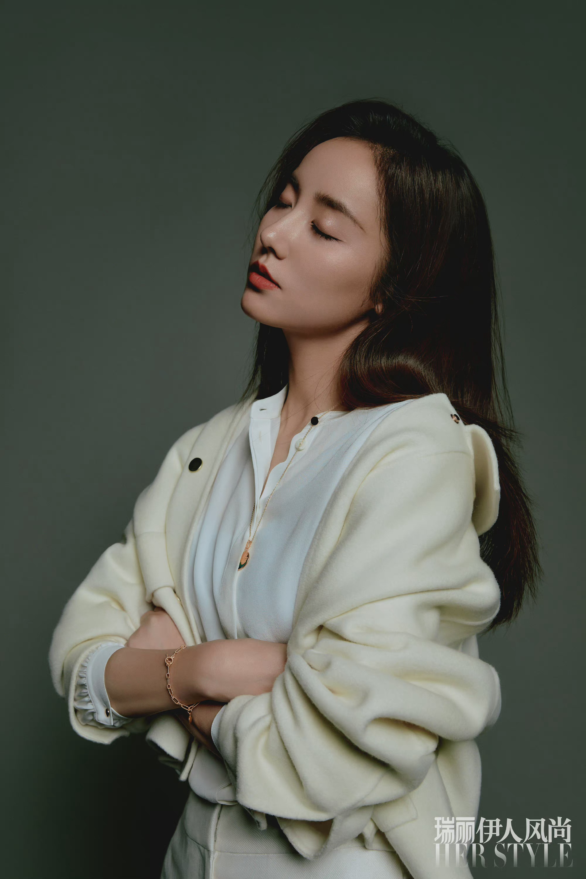 吕一《瑞丽伊人风尚》二月刊……|吕一|瑞丽伊人风尚_新浪新闻