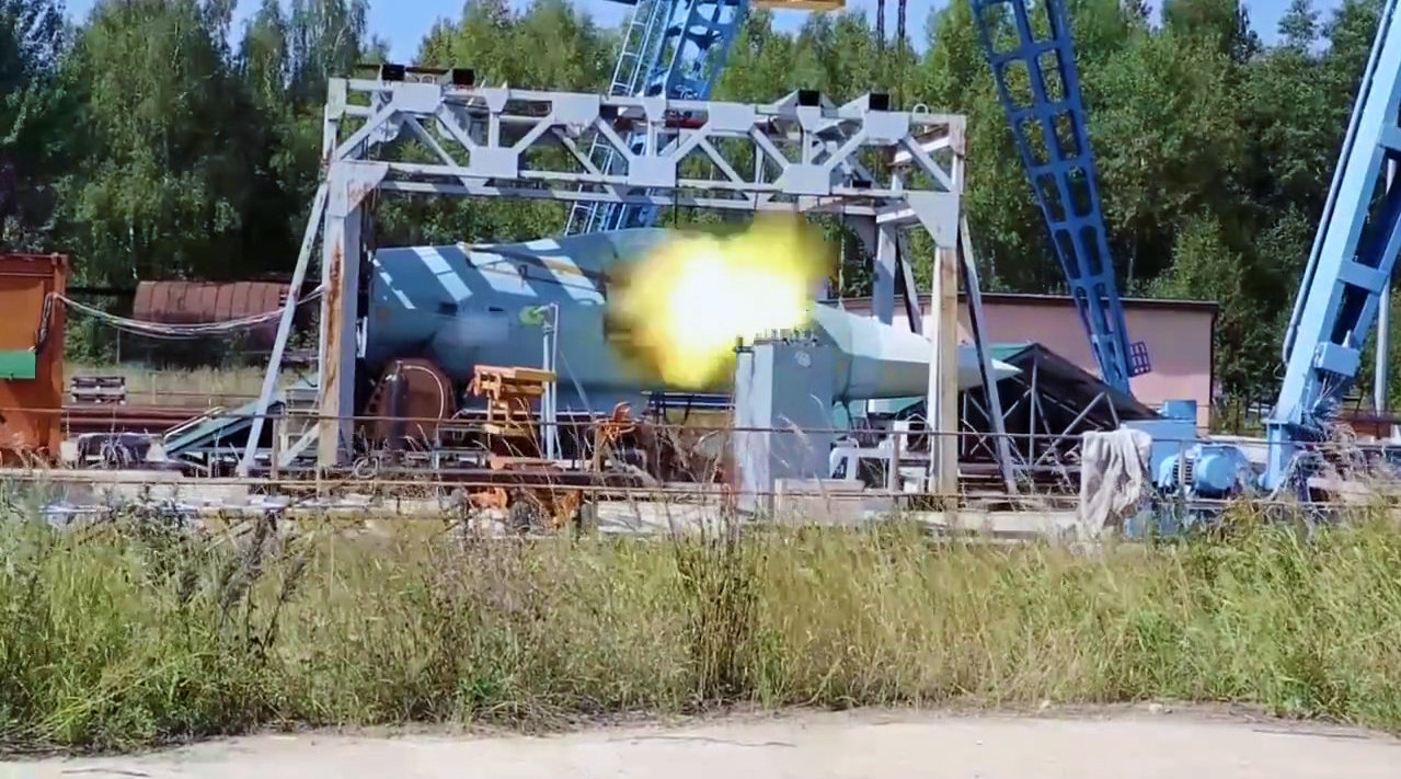 「Su-57试射航炮的有趣短片」 30mm GSh-30-1 单管航炮……_新浪新闻