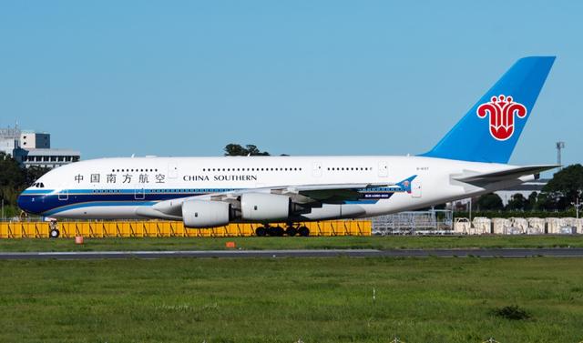 中国航司将永别A380！南方航空将在今年退役全部5架A380|南方航空|南航|客机_新浪新闻