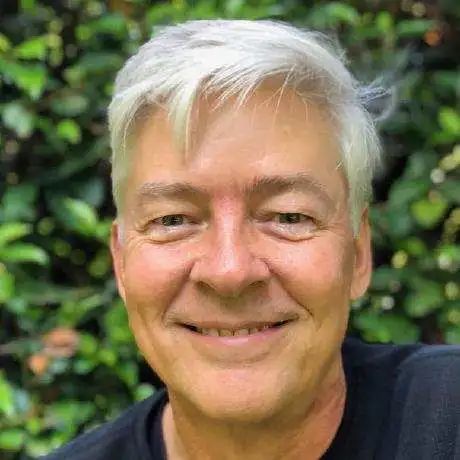 C、TypeScript之父Anders Hejlsberg：“会用Excel就是程序员 ”__财经头条