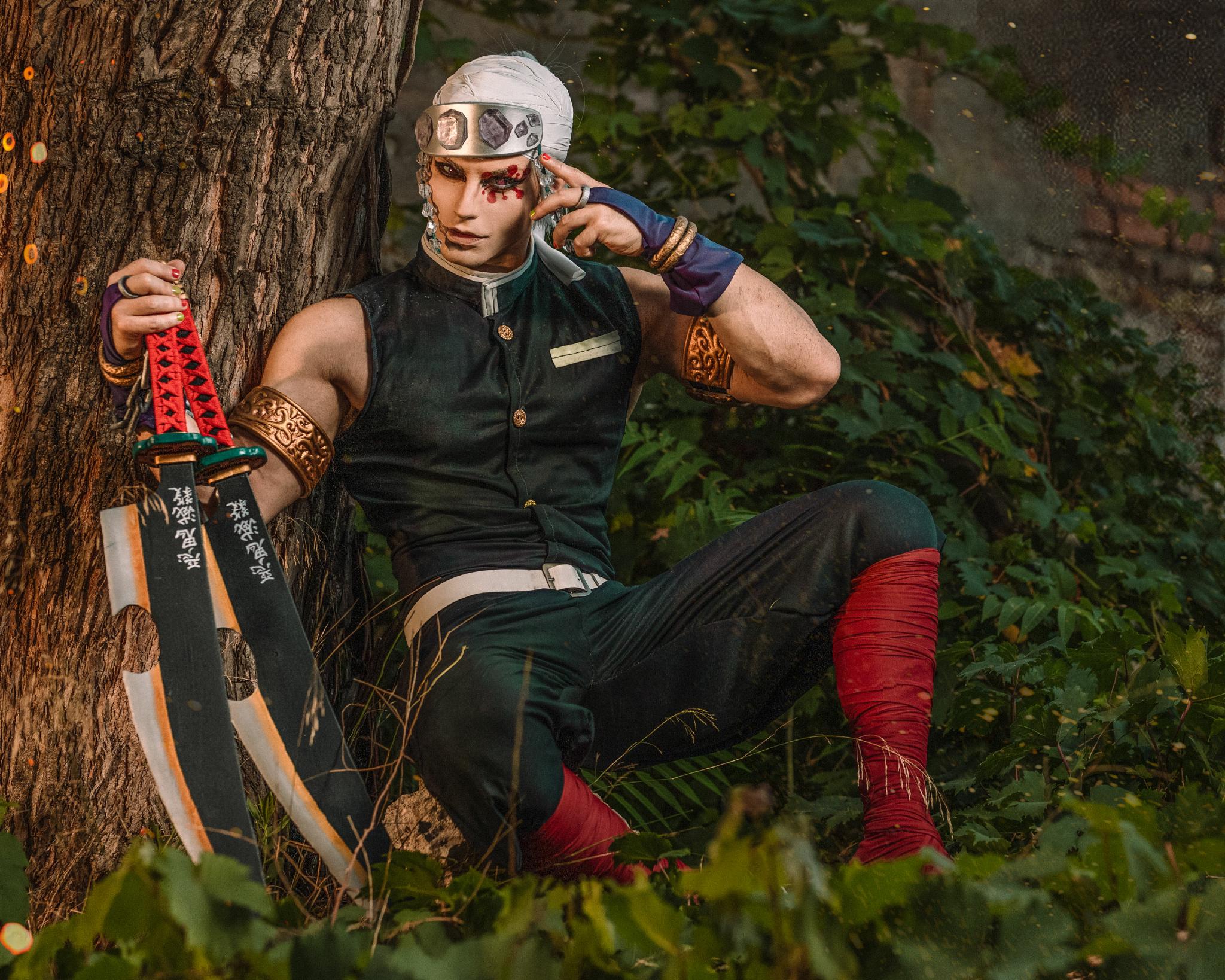 帅爆！知名Coser Taryn超强cos音柱宇髄天元！|Coser|鬼灭之刃_新浪新闻