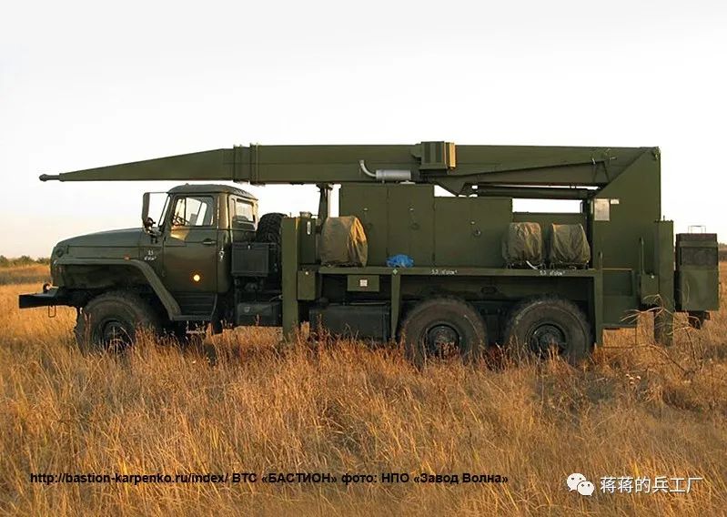 乌克兰首次缴获俄罗斯奇特装备，地位重要可能导致俄军机密外泄__财经头条