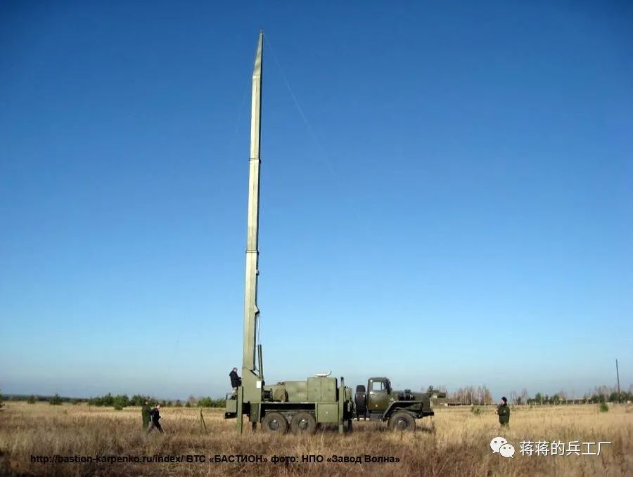 乌克兰首次缴获俄罗斯奇特装备，地位重要可能导致俄军机密外泄__财经头条