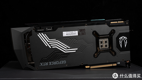 索泰RTX 3090 Ti AMP EXTREME HOLO显卡首发评测，这才是满血版RTX 30系卡皇__财经头条