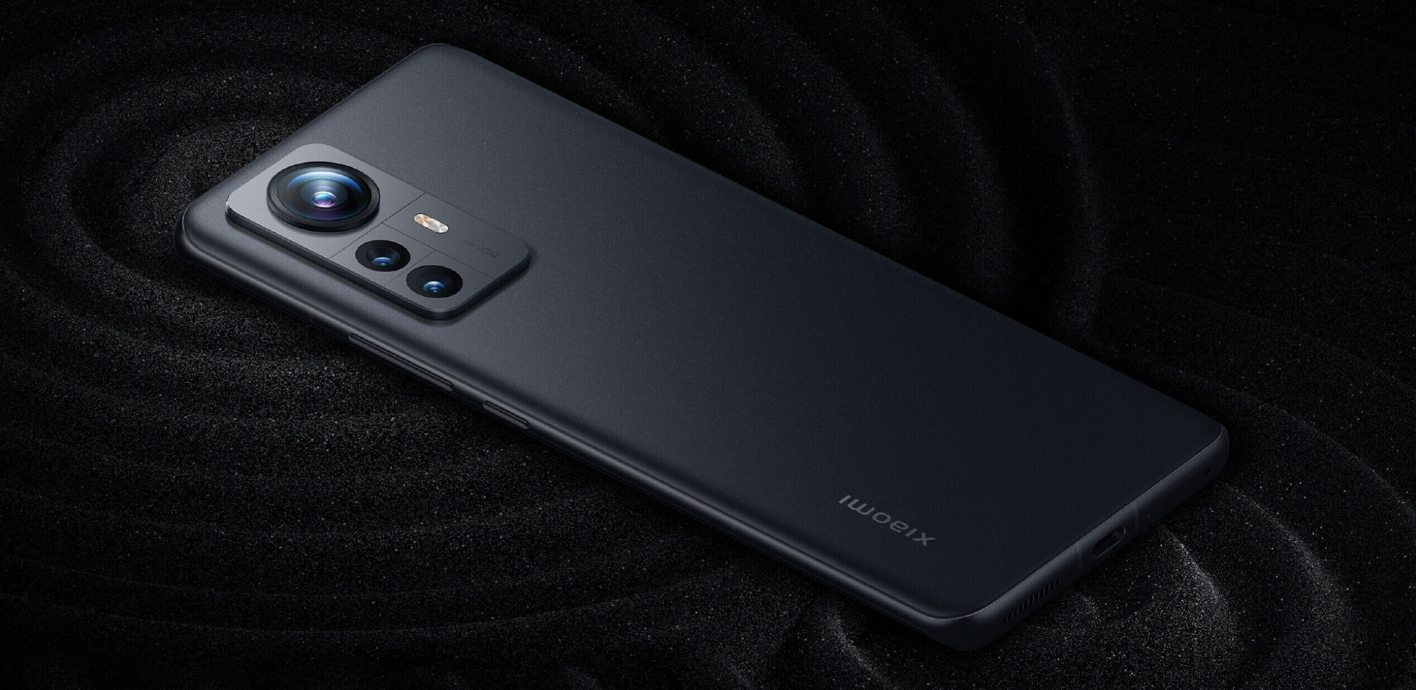 华为Mate50 Pro渲染图曝光，小米正测试150W大电池快充方案__财经头条