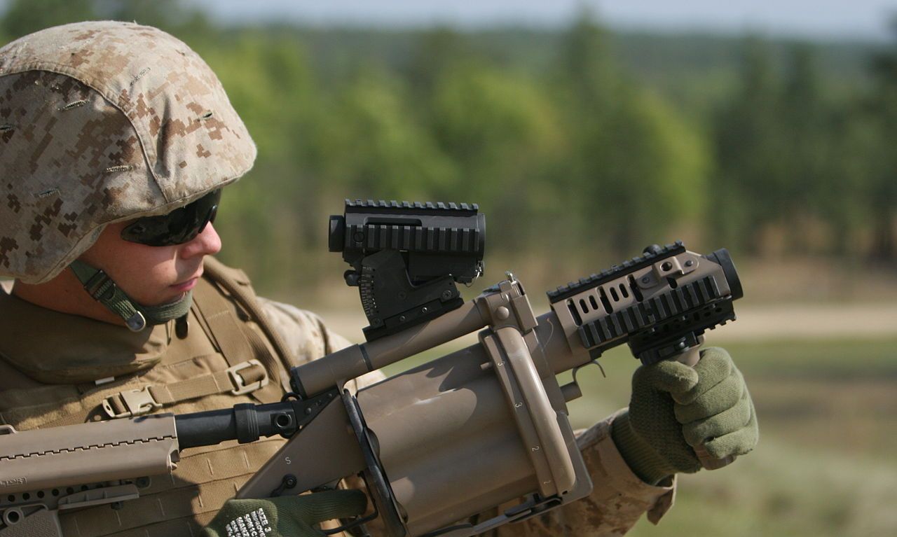 枪械图鉴米尔科姆转轮连发式榴弹发射器|南非|榴弹|转轮_新浪新闻