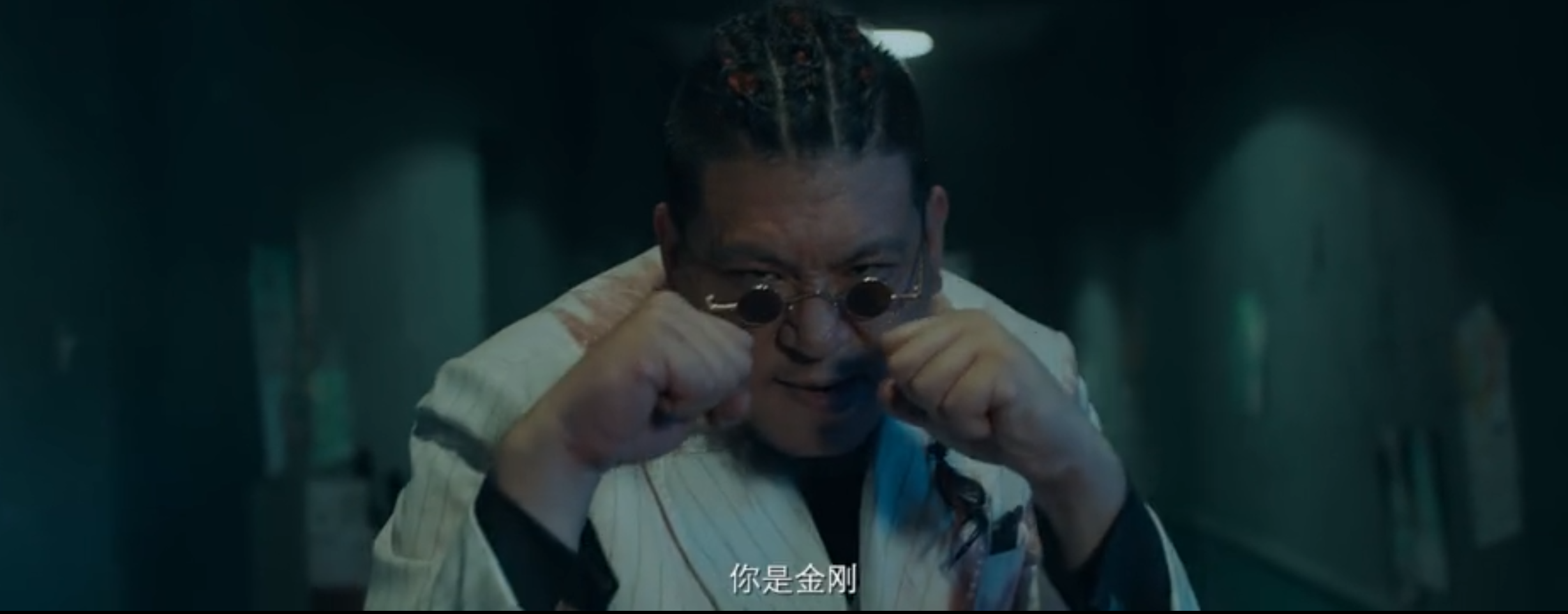 安志杰时隔八年演男主，一上映就是全网冠军，《盲战》凭啥这么猛|盲战|杨杏|东谷_新浪新闻