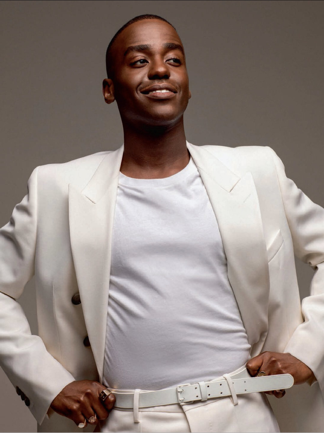 《性教育》中"Eric"的饰演者舒提·盖特瓦将加盟《神秘博士》……|演员|神秘博士|性教育_新浪新闻