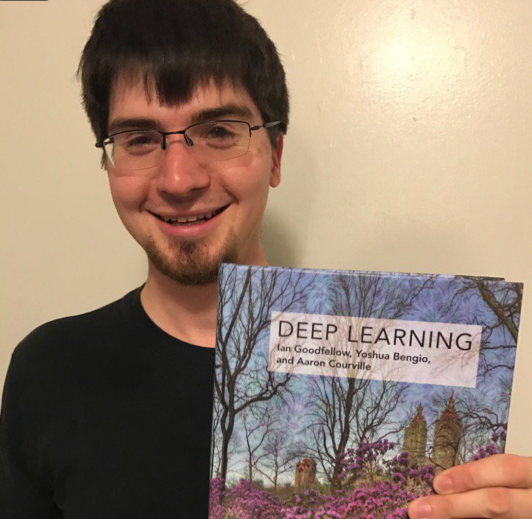 前苹果AI大牛Goodfellow，被曝选择DeepMind__财经头条