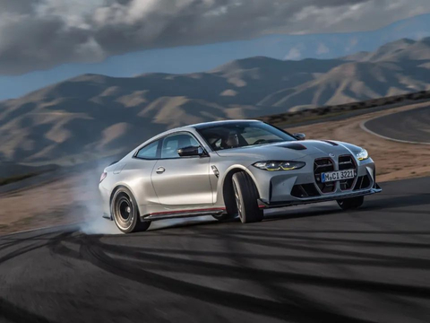 全新宝马M4 CSL正式发布，纯粹性能，传奇归来！-新浪汽车