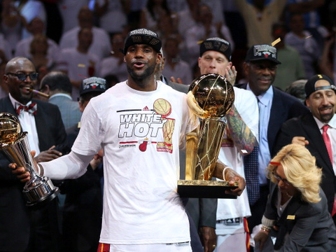 NBA最具含金量的总冠军排名榜|总冠军|总决赛|湖人_新浪新闻