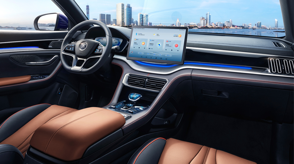 宋PLUS DMi/DHT/UNI-K iDD对比，谁是20万最优插混 SUV__财经头条