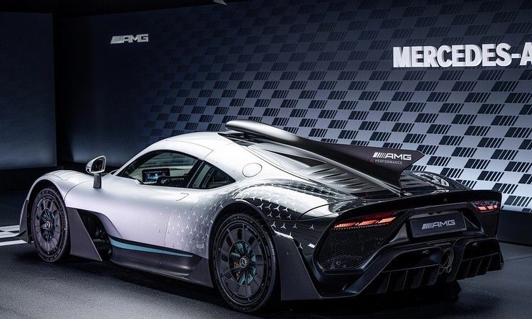 梅赛德斯AMG ONE量产版超跑正式亮相-新浪汽车