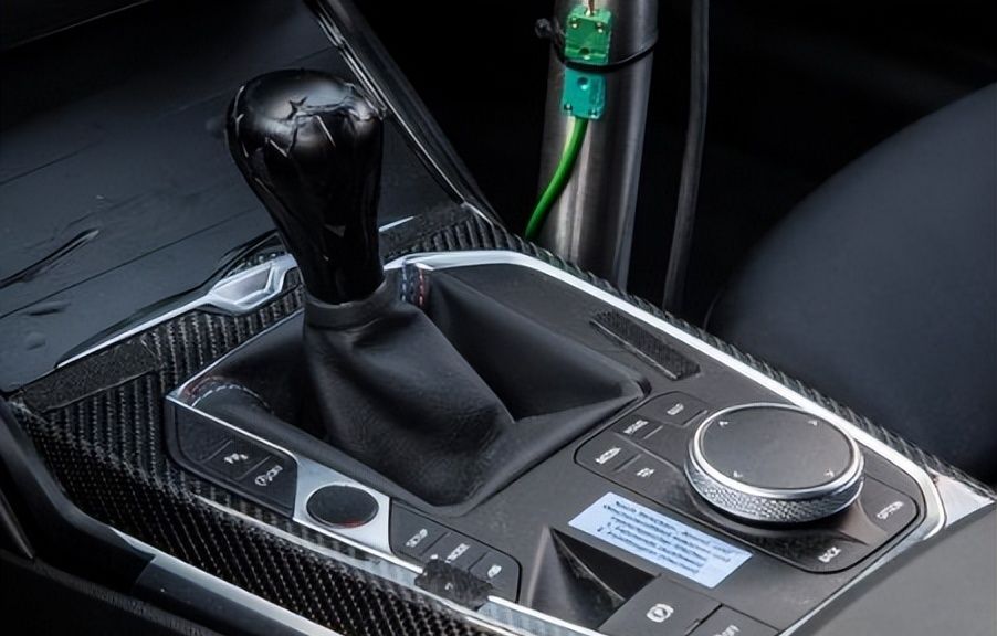 继续搭载S58，宝马全新M2亮相__财经头条