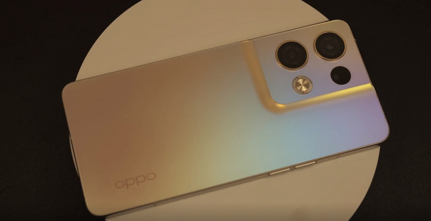 OPPO Reno8 Pro体验升级，骁龙7Gen1加持下的旗舰级拍摄表现__财经头条